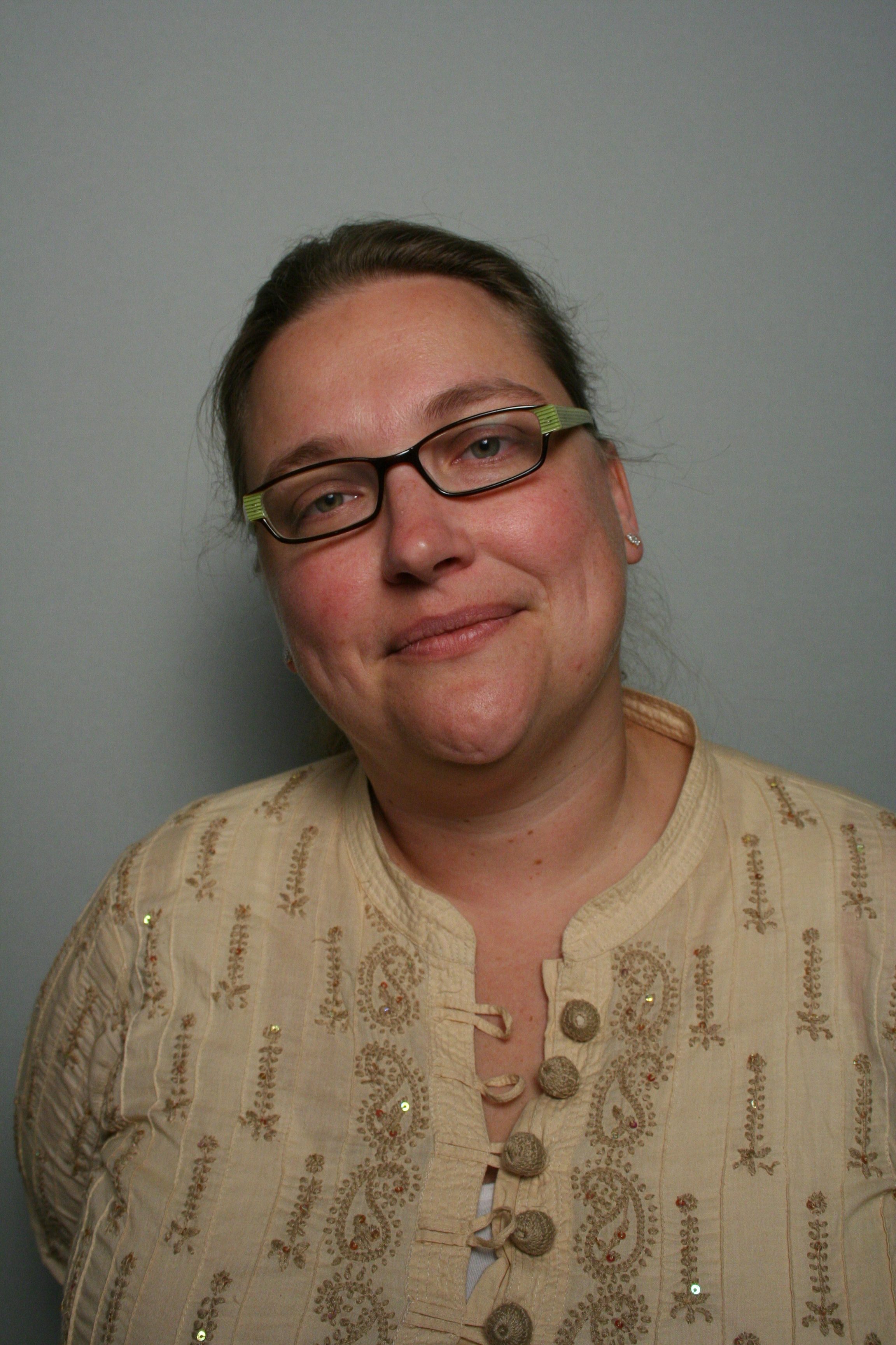 Roxanne Russell's Instagram, Twitter & Facebook on IDCrawl