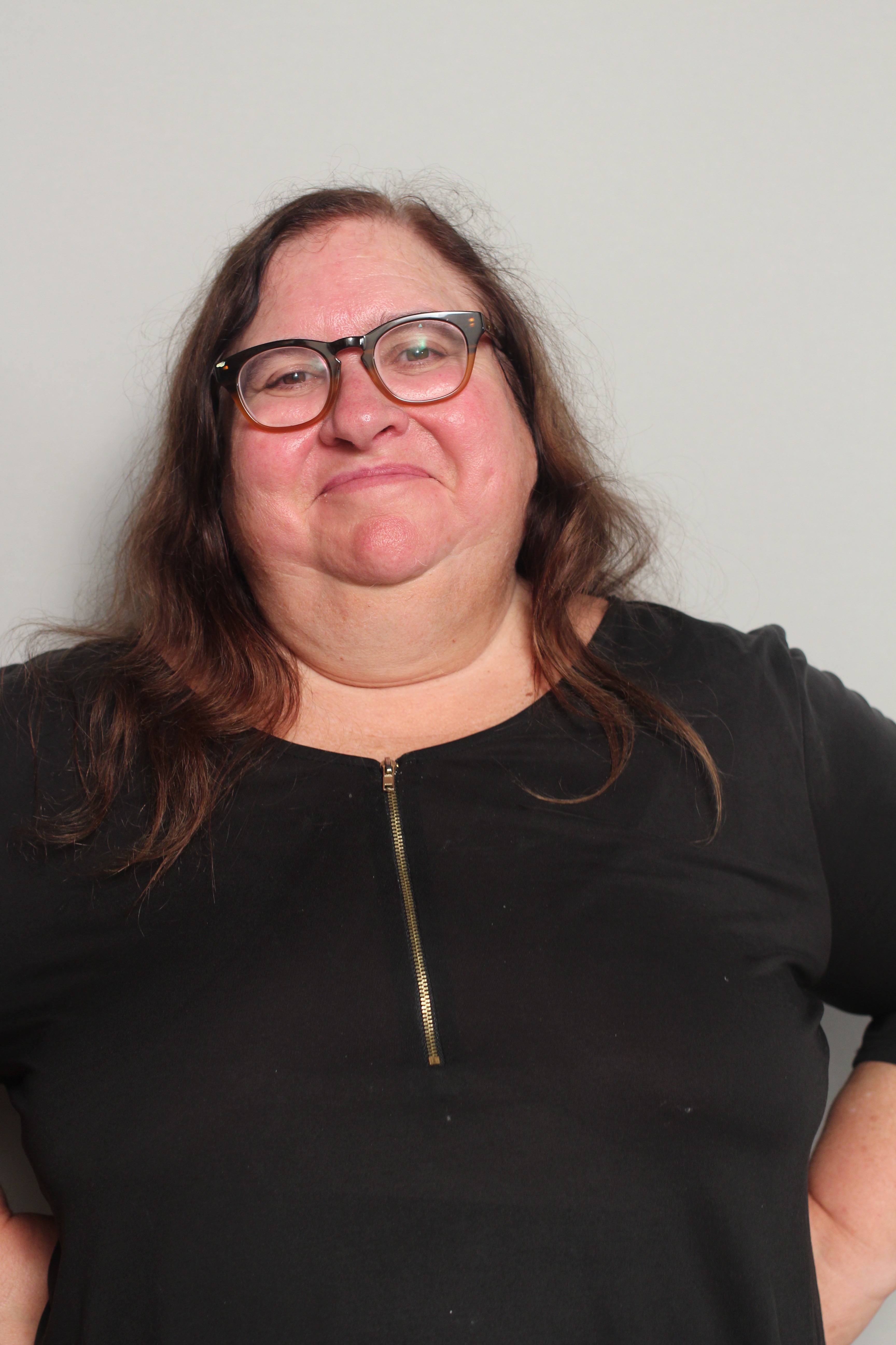 Deanna Sirlin and Edward Hall – StoryCorps Archive