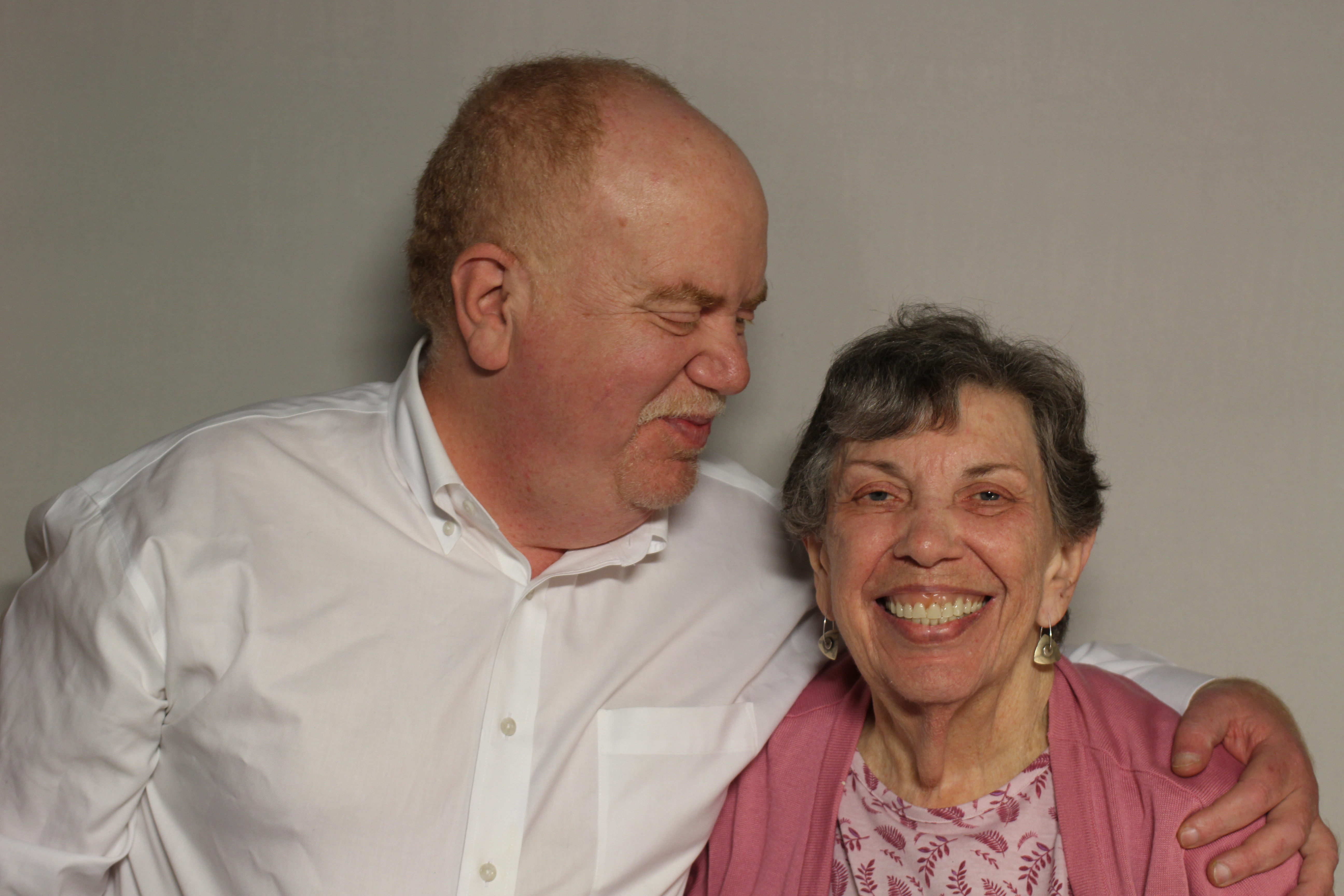 Sara Saltzman and Paul Saltzman – StoryCorps Archive
