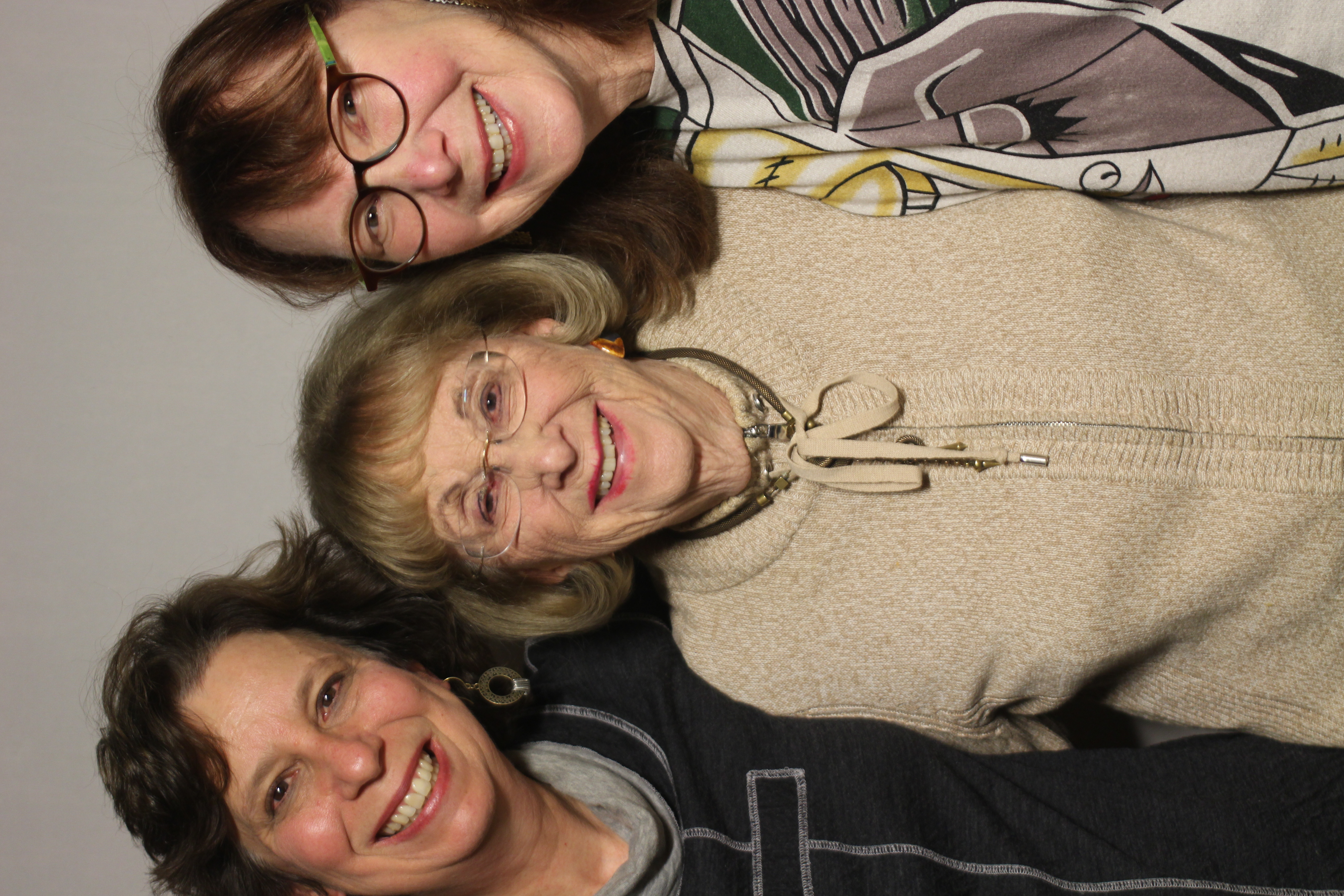 Carol Colby, Marilyn Colby Rivkin, and Susan Colby – StoryCorps Archive