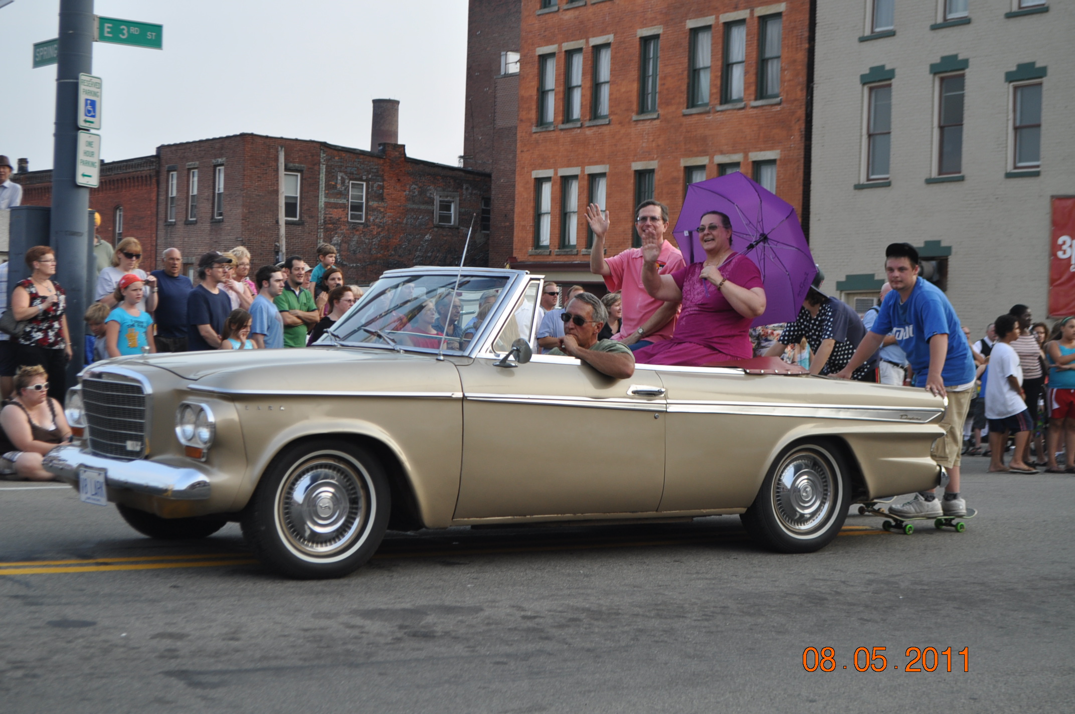 Joseph and Michael Mayer, two twins that played Little Ricky on I Love ...